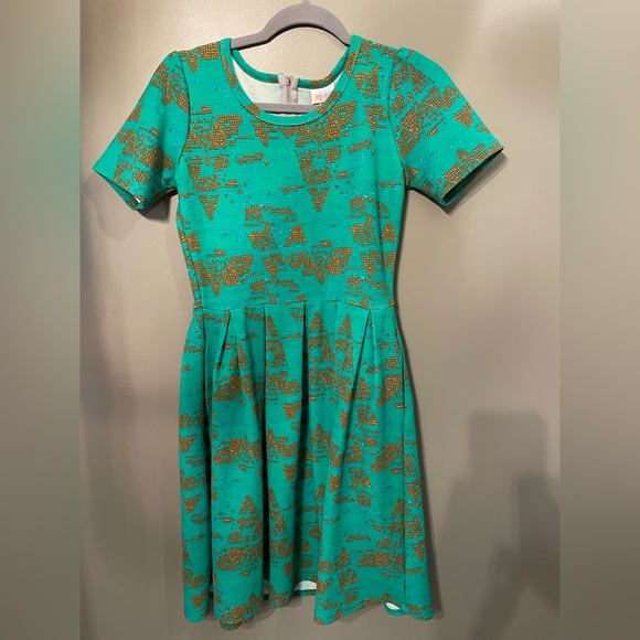 LuLaRoe | Dresses | Lularoe Amelia Kelly Green And Orange Midi Dress ...